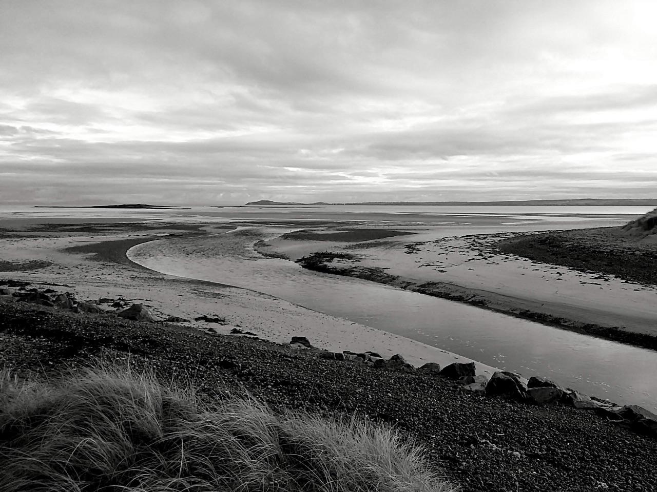 Curves, Gress beach — Earth and Water