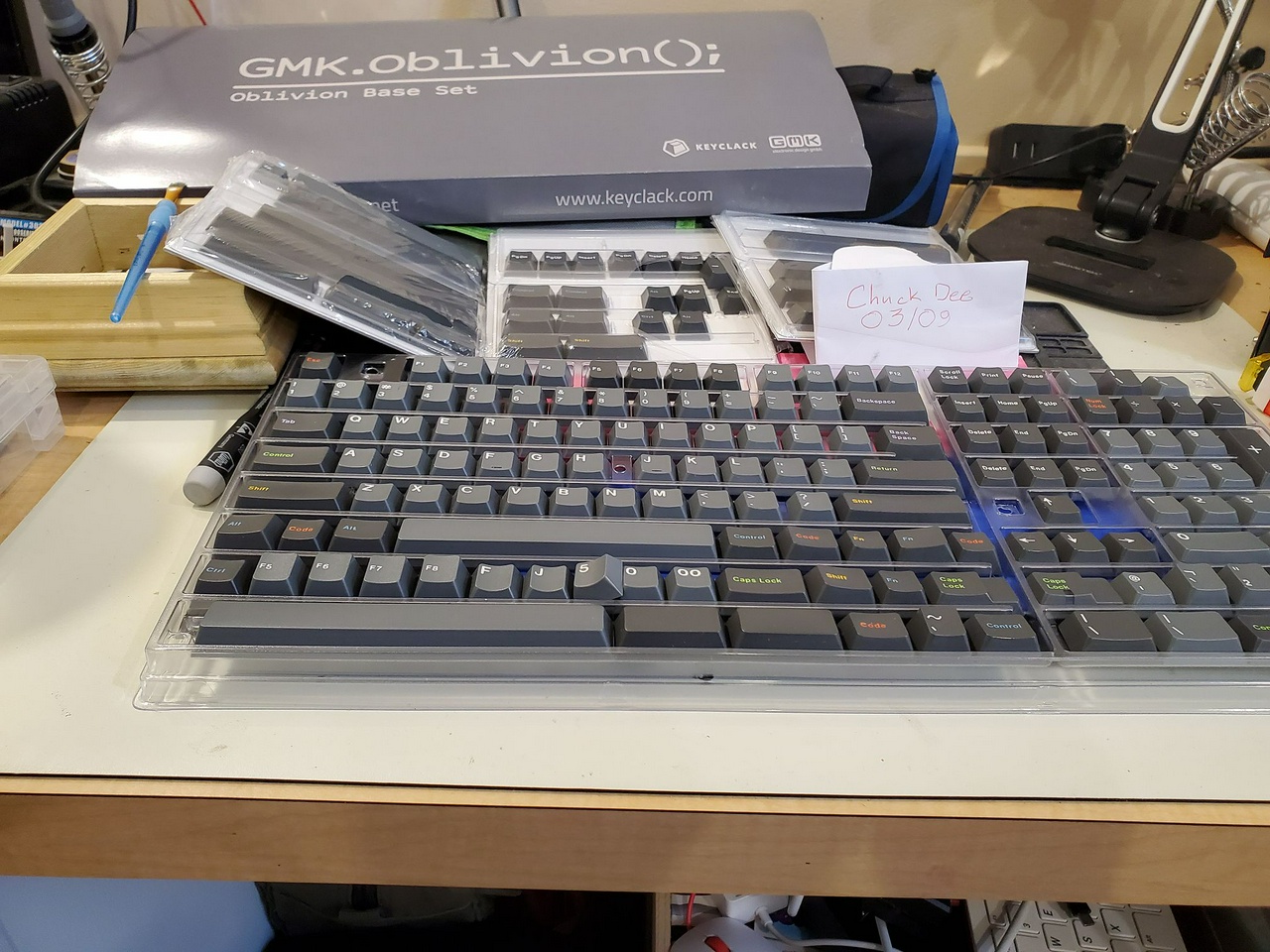[US-VA][H] GMK Penumbral + Solarized NIB, GMK Plum, GMK Nautilus R1 ...