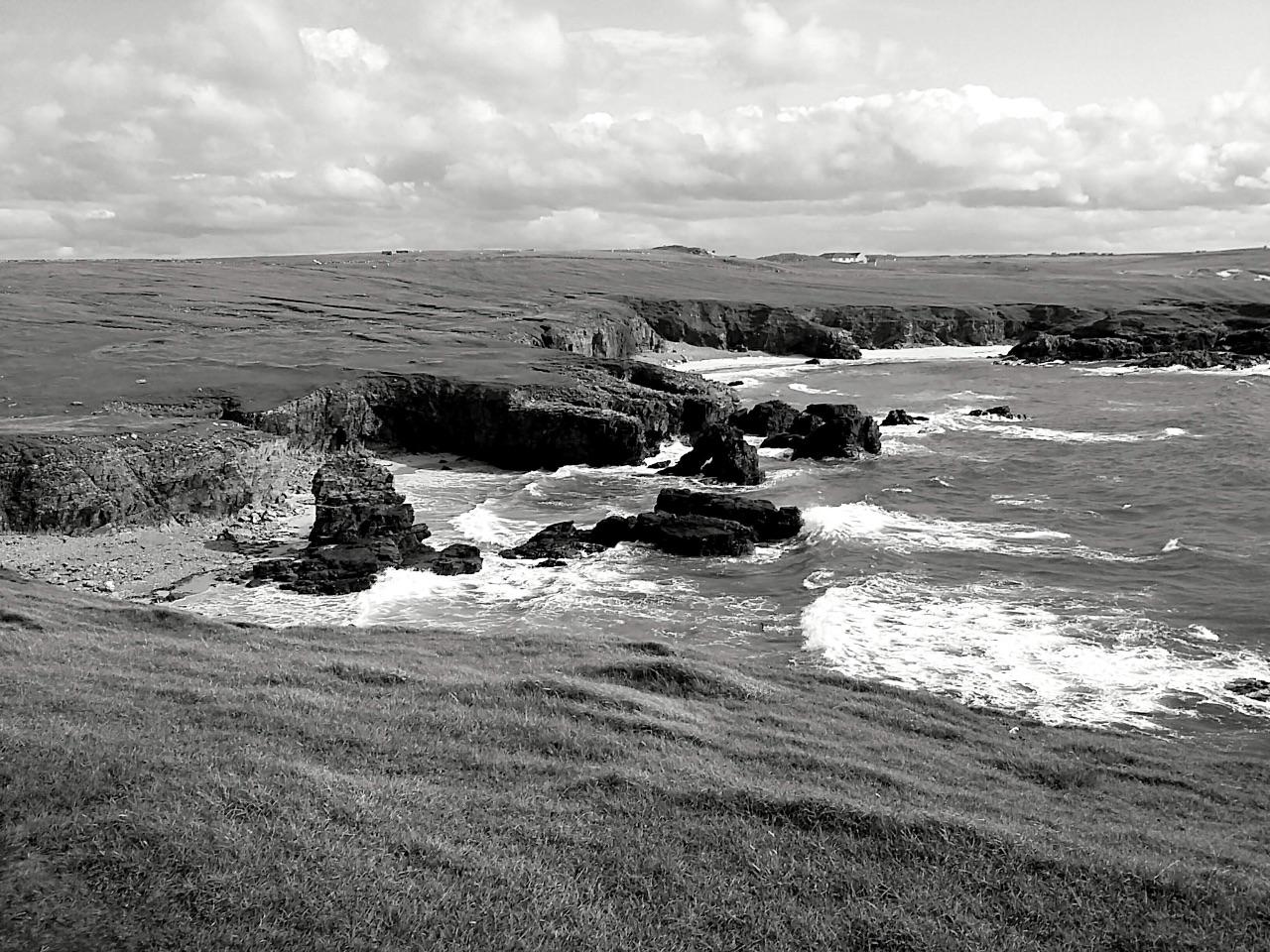 Curves, Gress beach — Earth and Water